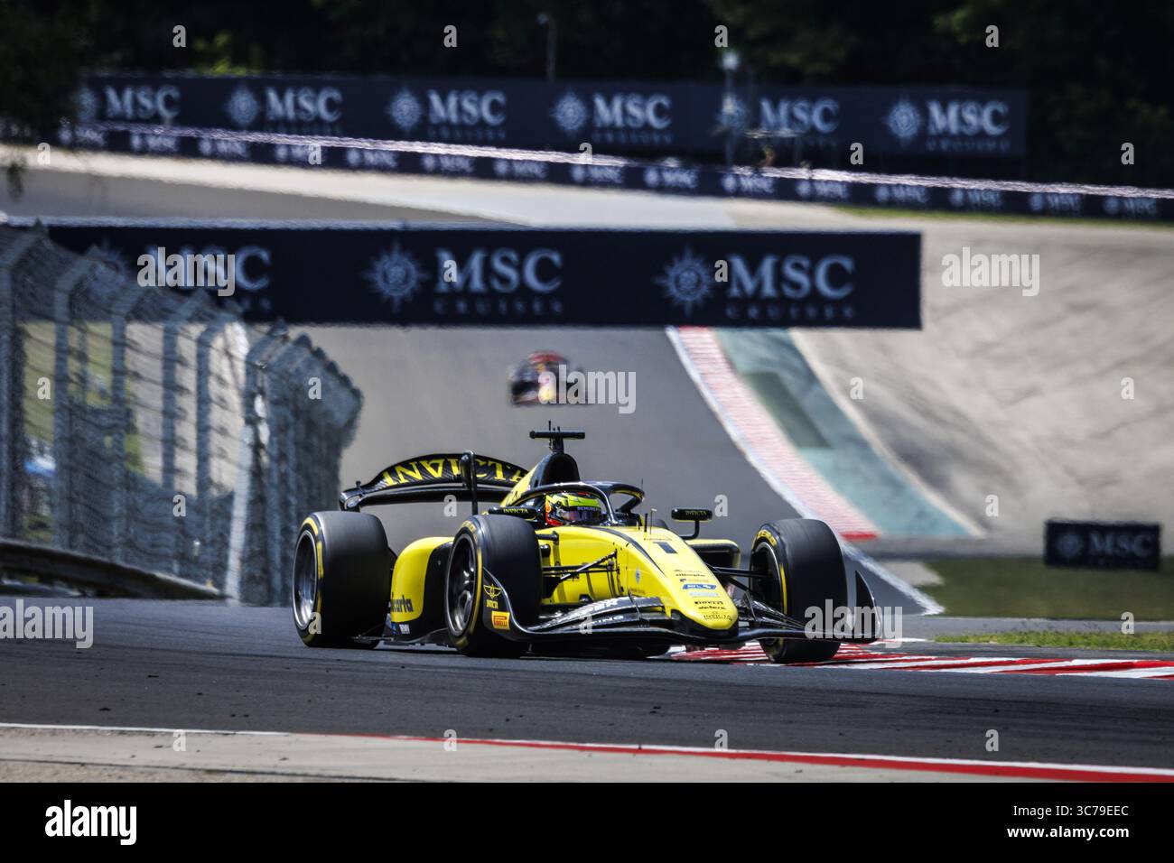 01 FORNAROLI Leonardo (ita), Invicta Racing, Dallara F2 2024, action ...