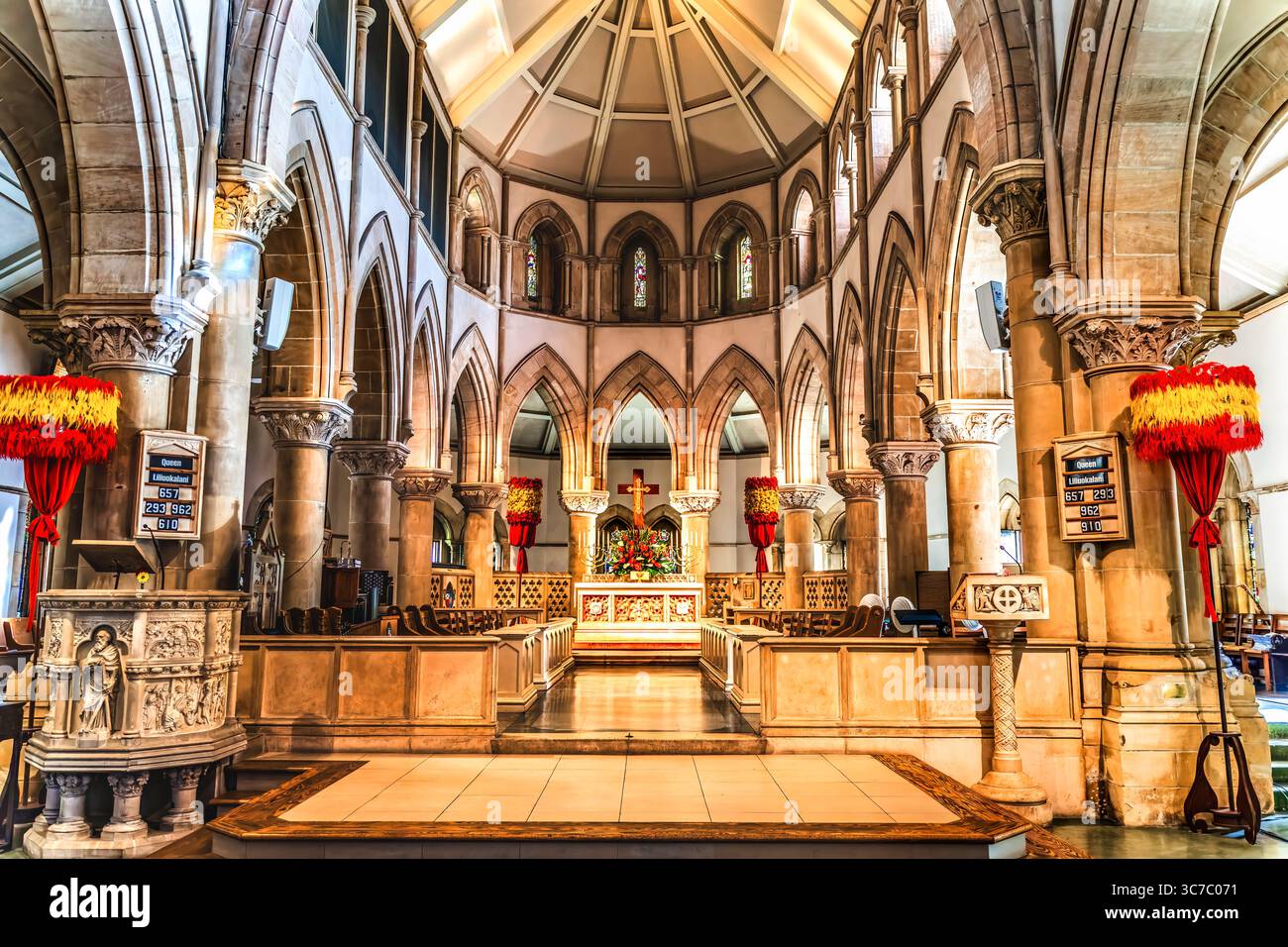 Colorful Basilica Altar Kahilis Feathered Royalty Standards St Andrew ...