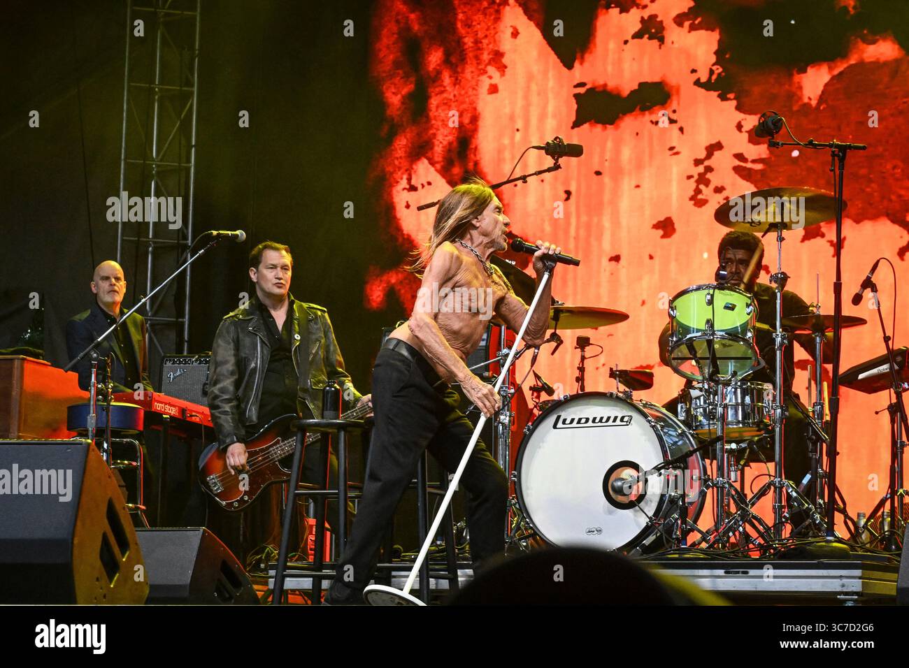 Iggy Pop performing onstage at Day 1 of the Project Pabst festival at ...