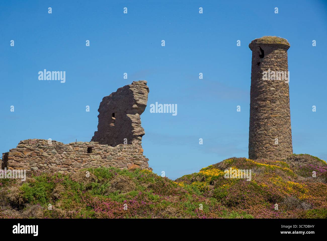 ruins of tin mining buildings at St Agnes Heritage Coast, Cornwall ...