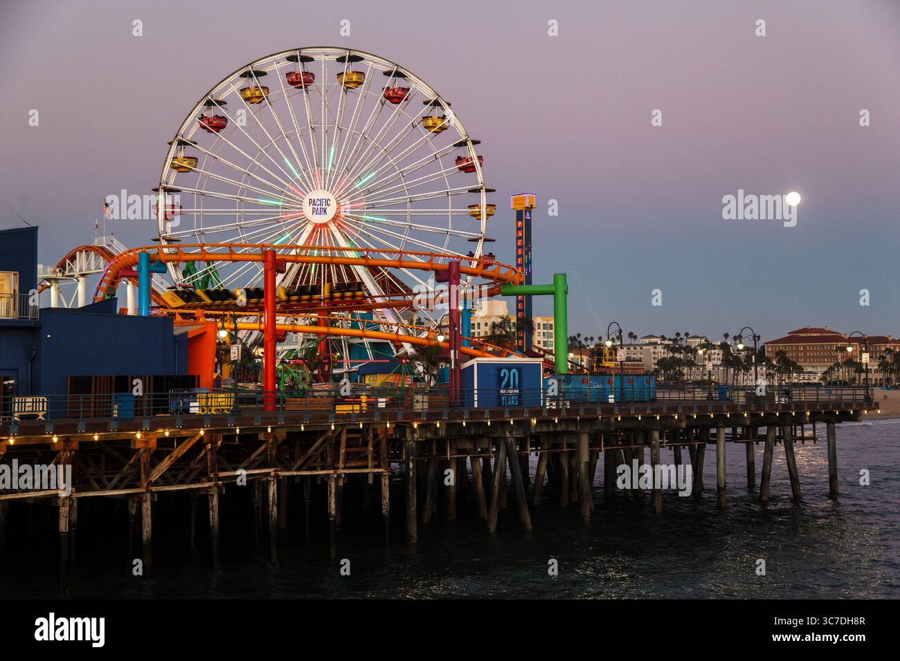 The Famous Santa Monica pier at Santa Monica, Los Angeles, California ...