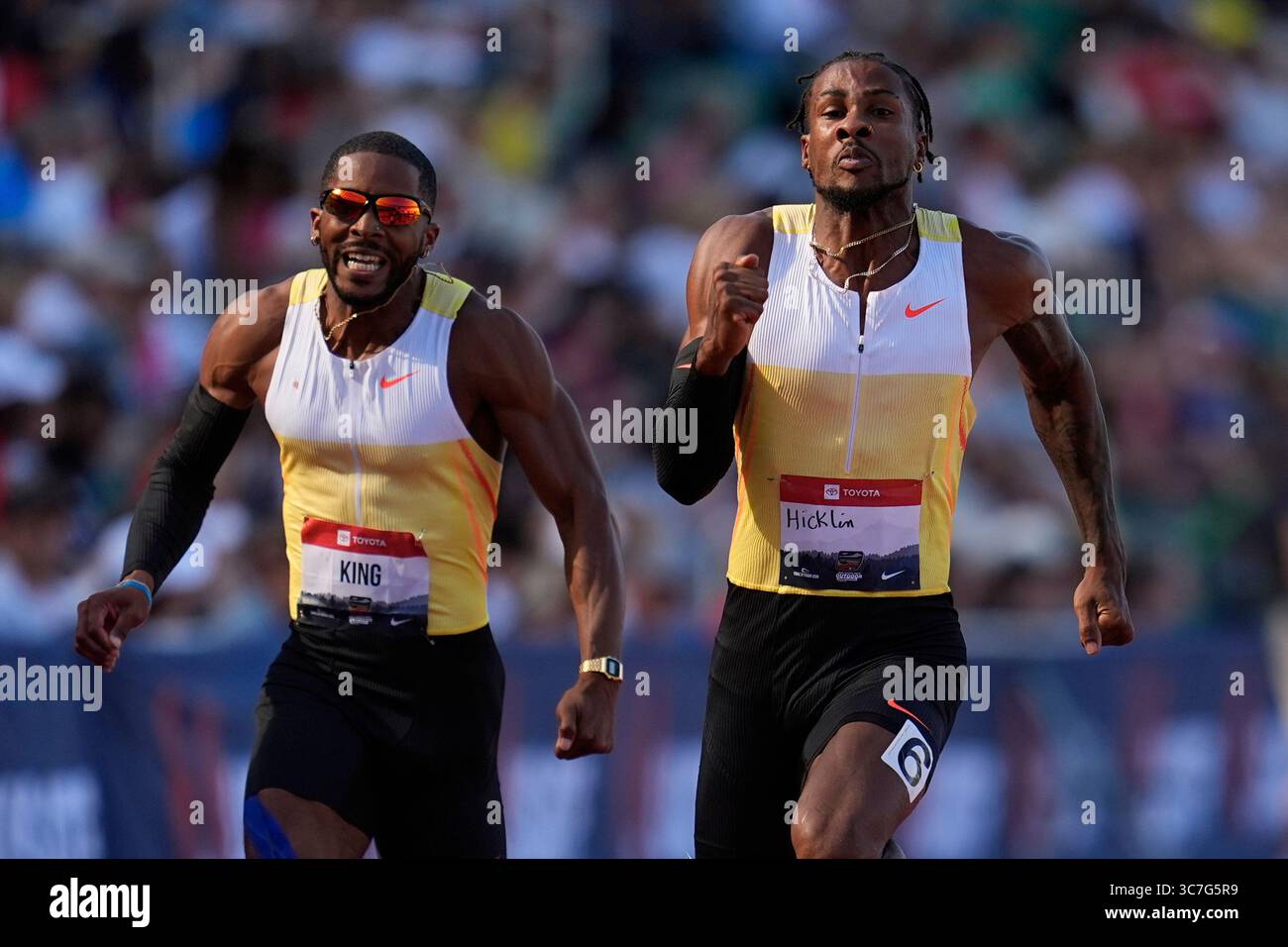 Kyree King, left, Brandon Hicklin compete in the second heat of the men ...