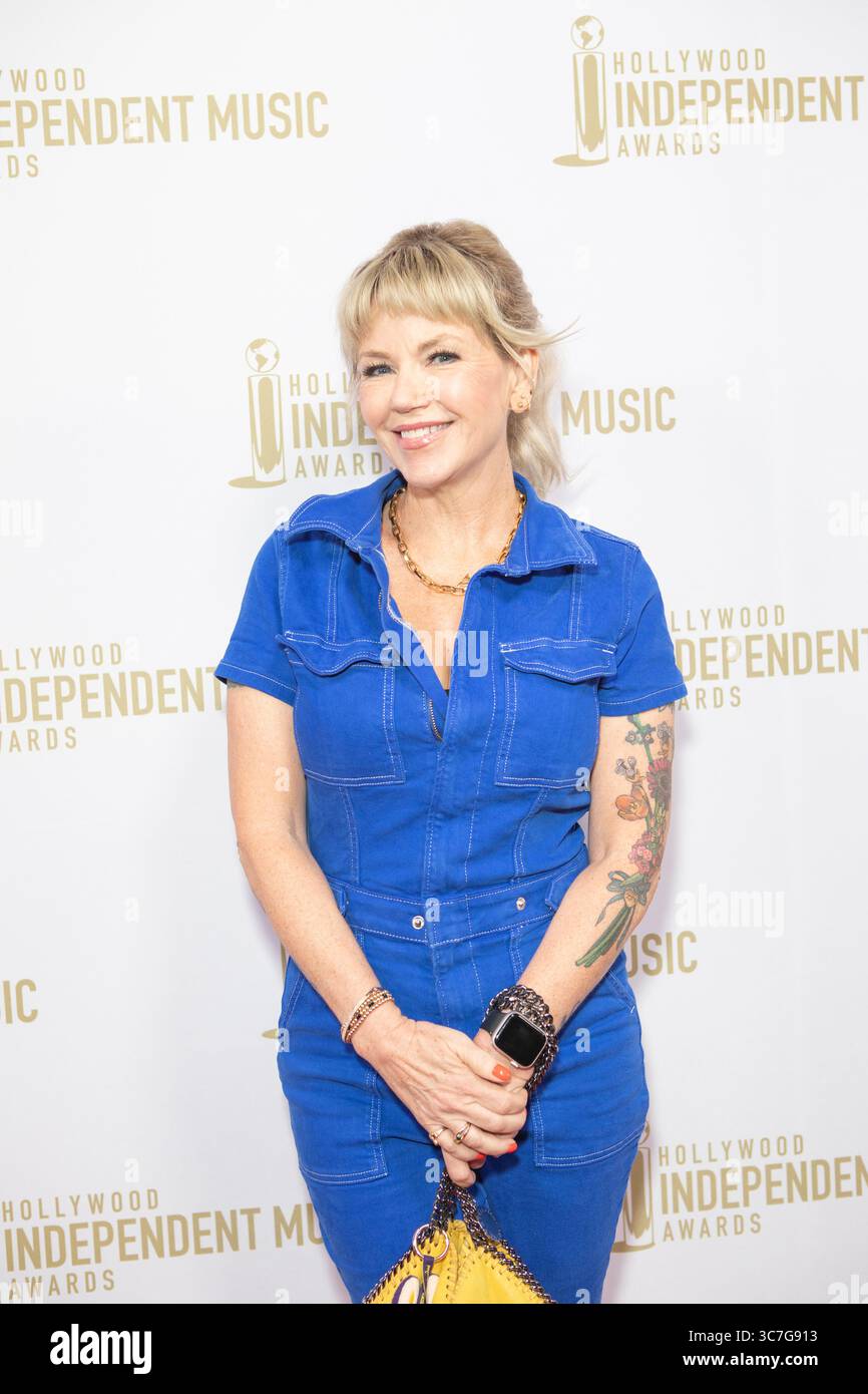 Kay Hanley arrives at the Hollywood Independent Music Awards held at ...