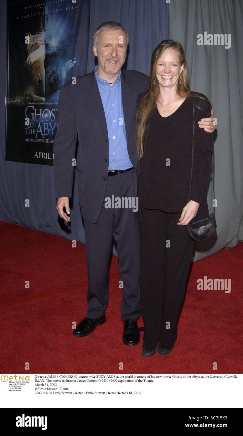Director JAMES CAMERON & actress wife SUZY AMIS at the world premiere ...