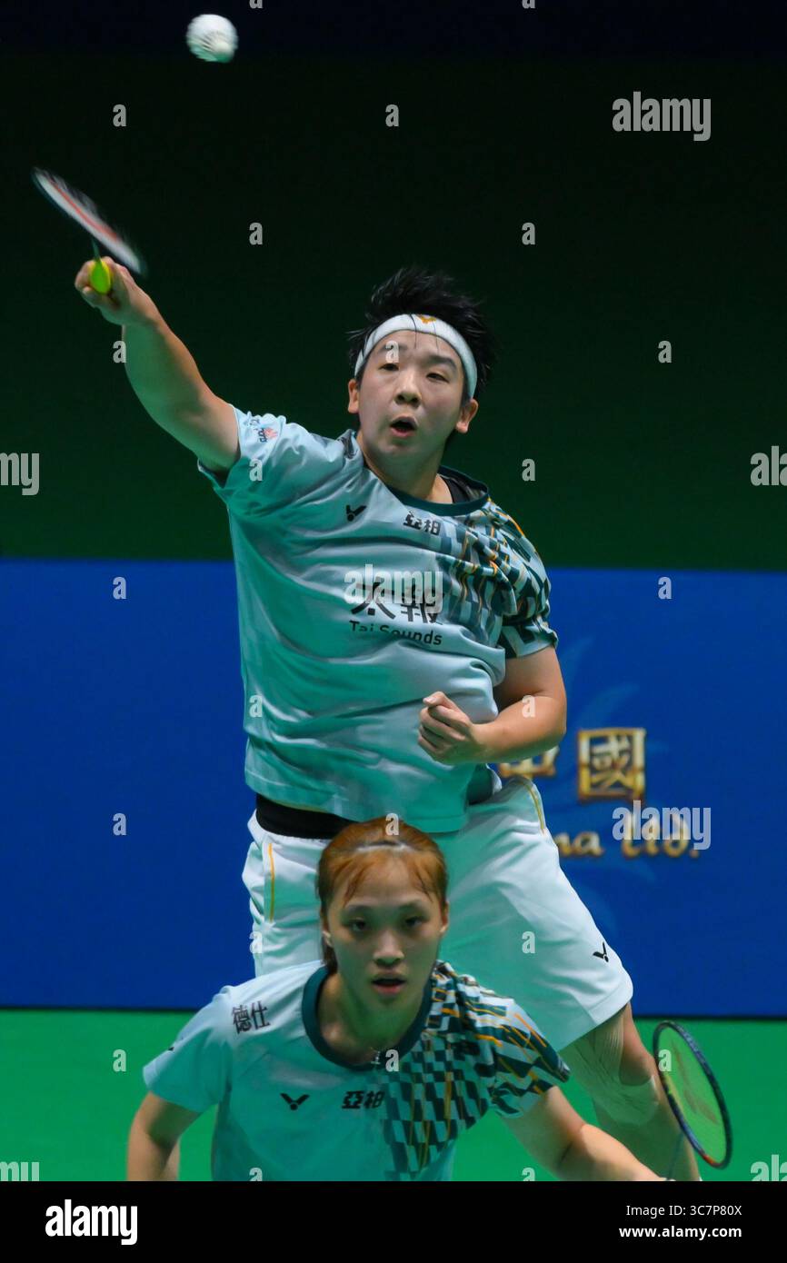 (250802) -- MACAO, Aug. 2, 2025 (Xinhua) -- Hsieh Pei Shan (top)/Hung En-Tzu compete during the ...