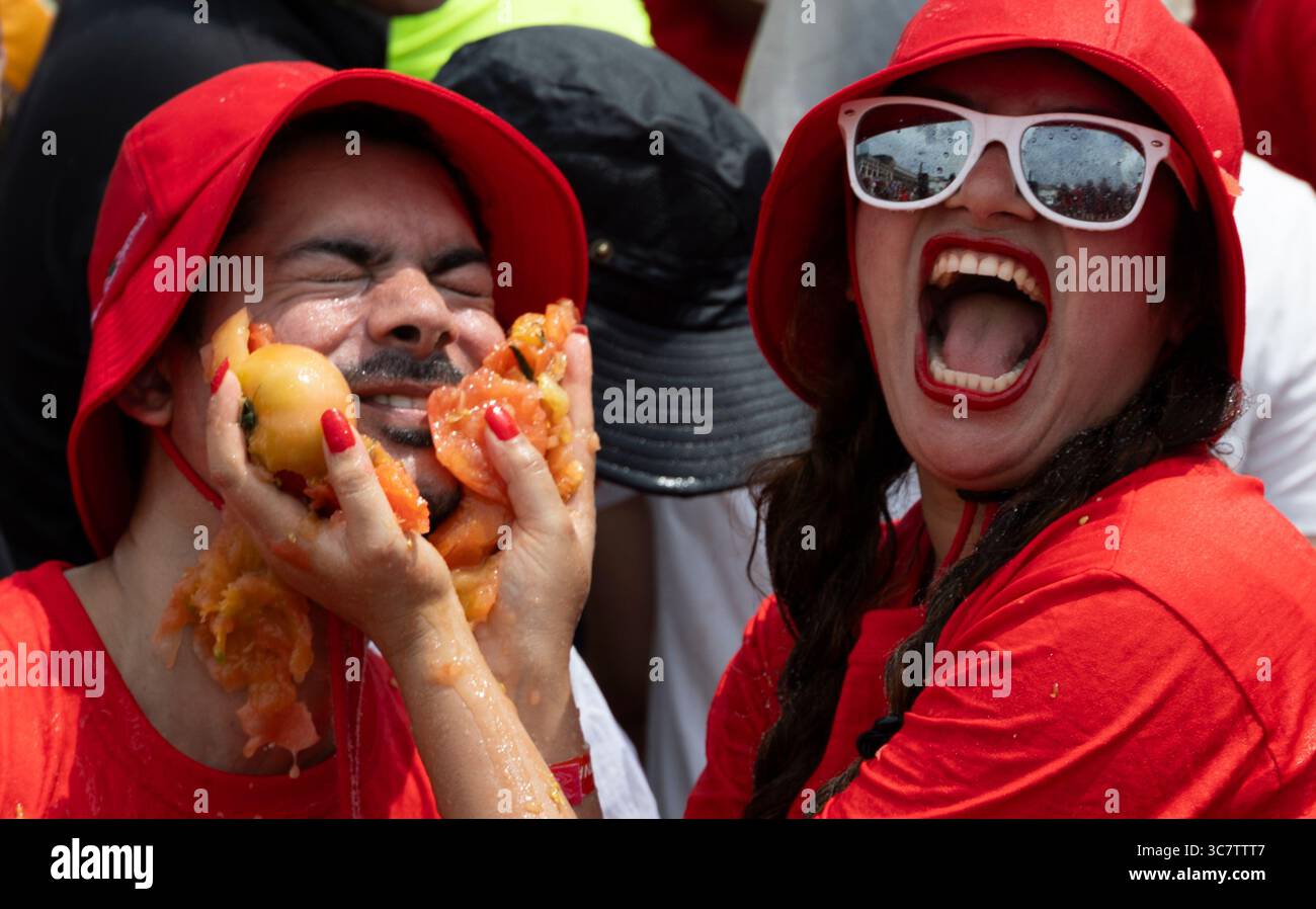 Hwacheon, South Korea. 2nd Aug, 2025. People have tomato fight in a ...