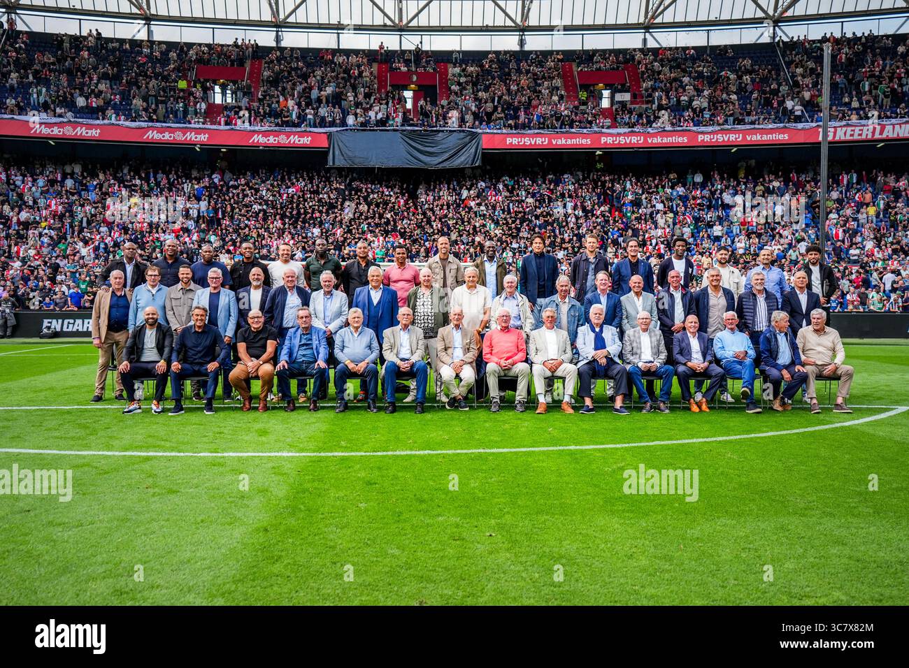Feyenoord legends teamphoto hi-res stock photography and images - Alamy