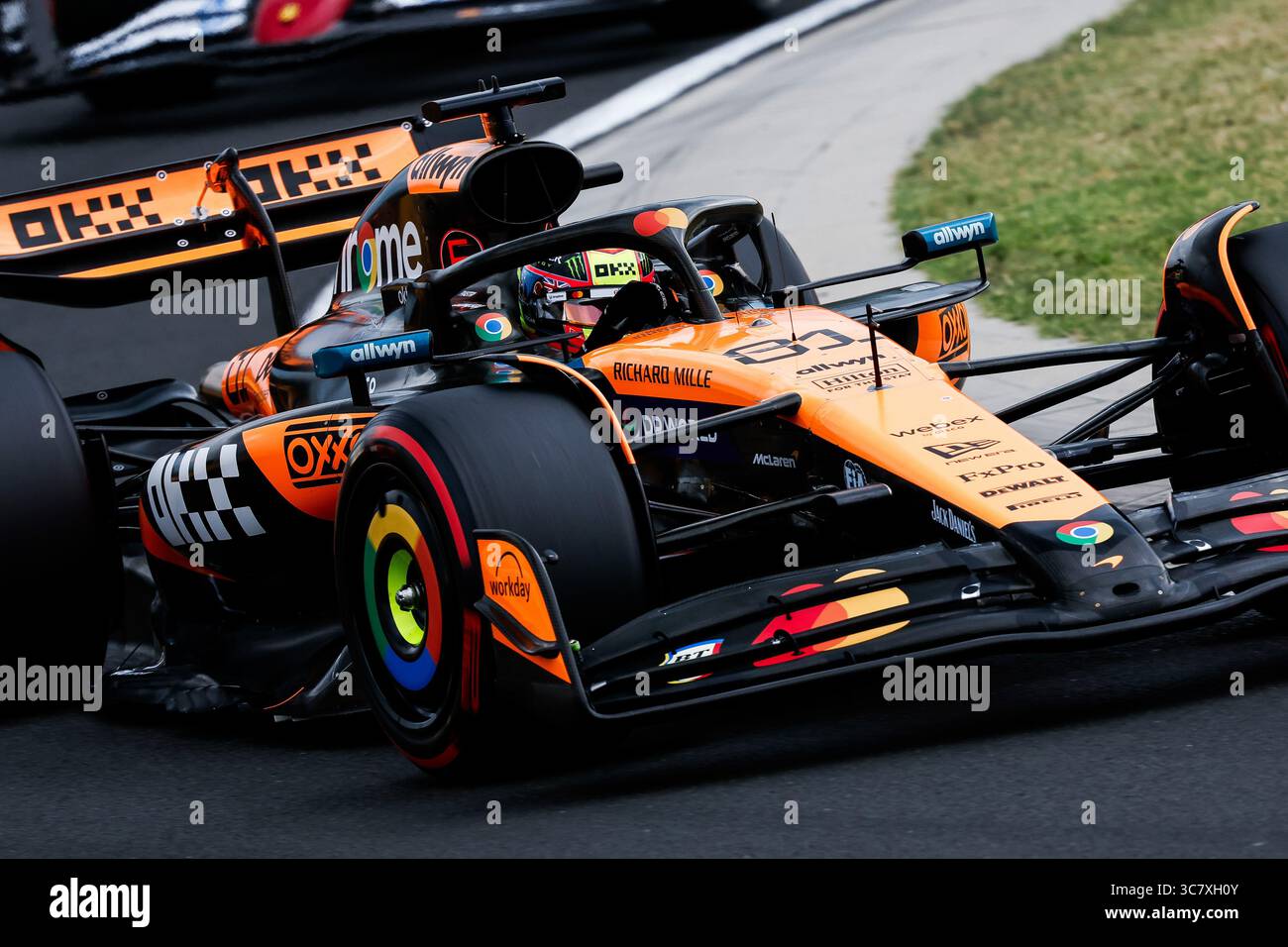 81 PIASTRI Oscar (aus), McLaren F1 Team MCL39, action during the 2025 ...