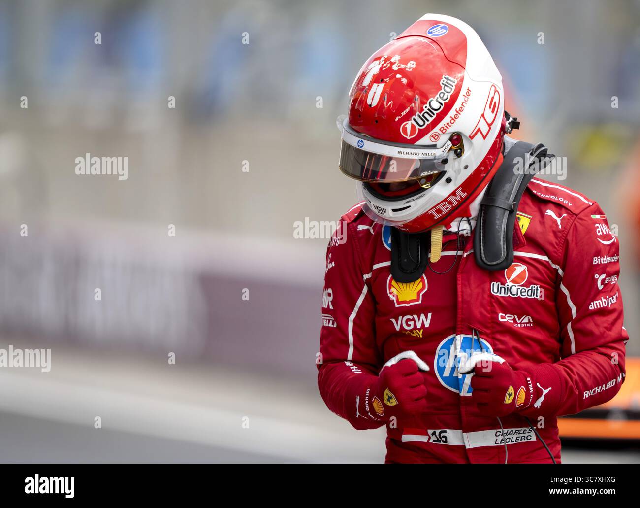BOEDAPEST - Charles Leclerc (Ferrari) celebrates his pole position at ...