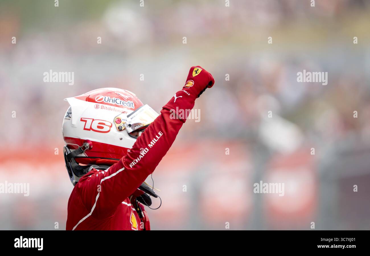 BOEDAPEST - Charles Leclerc (Ferrari) celebrates his pole position at ...