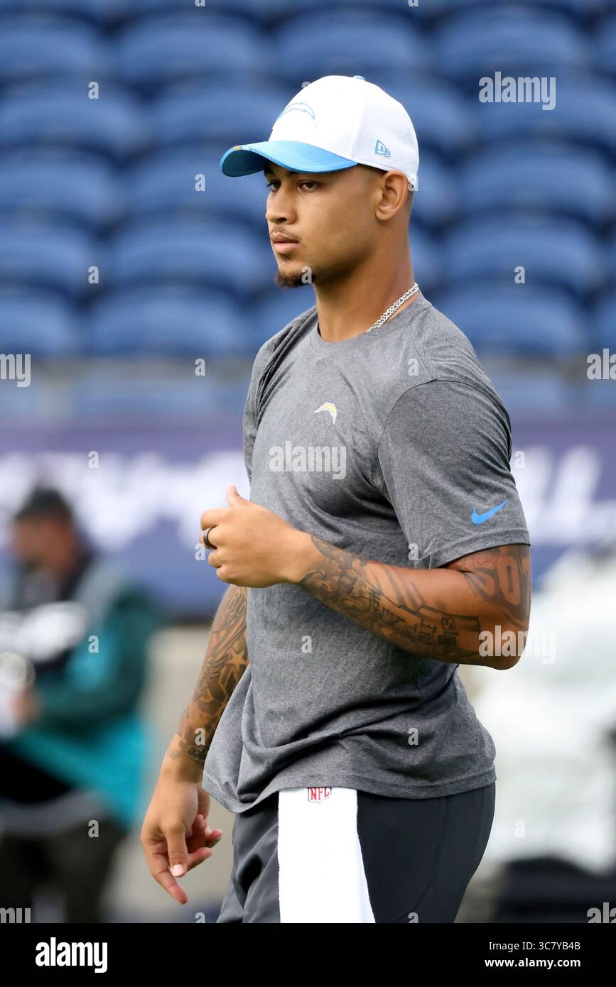 Los Angeles Chargers quarterback Trey Lance (5) warms up prior to the ...