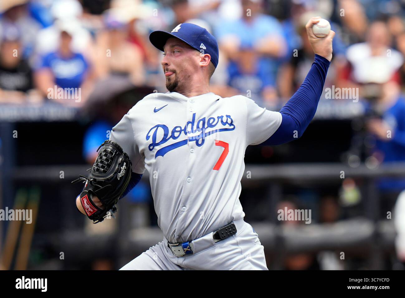 Los Angeles Dodgers pitcher Blake Snell delivers to the Tampa Bay Rays ...
