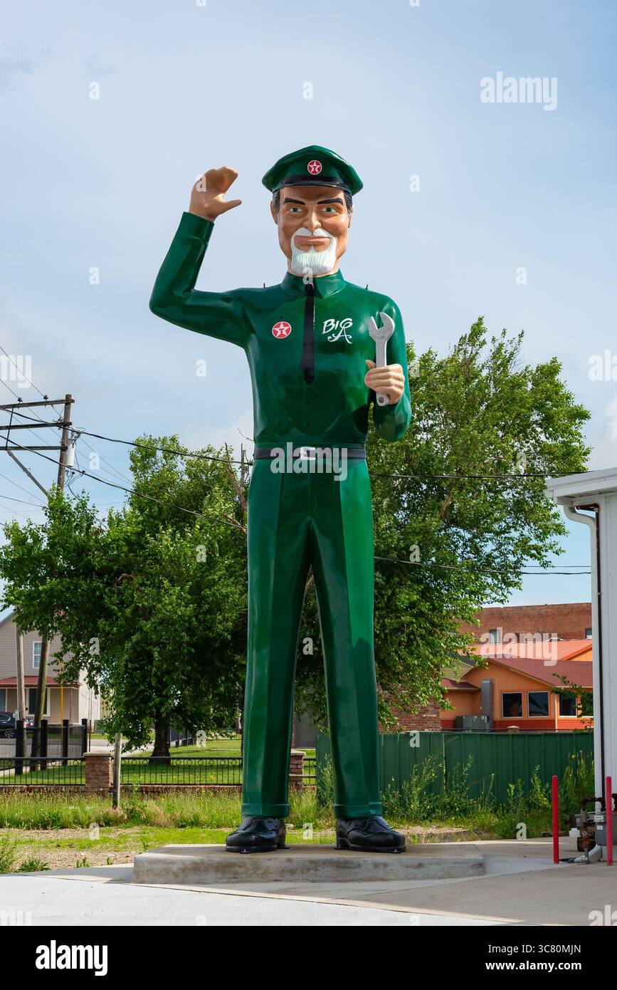 Galena, Kansas, United States - June 18th, 2025 - Route 66 Roadside ...