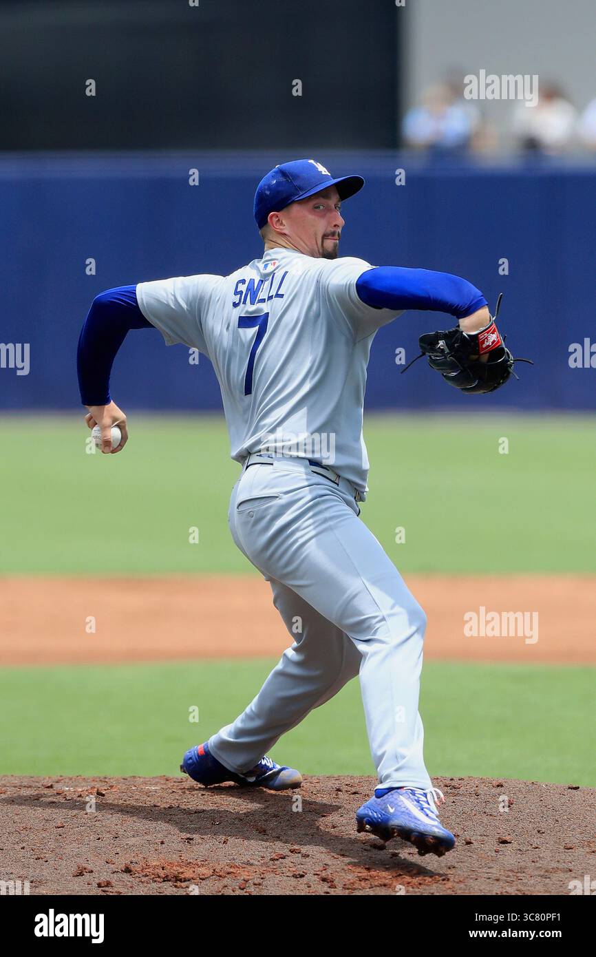 TAMPA, FL - AUG 02: Los Angeles Dodgers Pitcher Blake Snell (7 ...