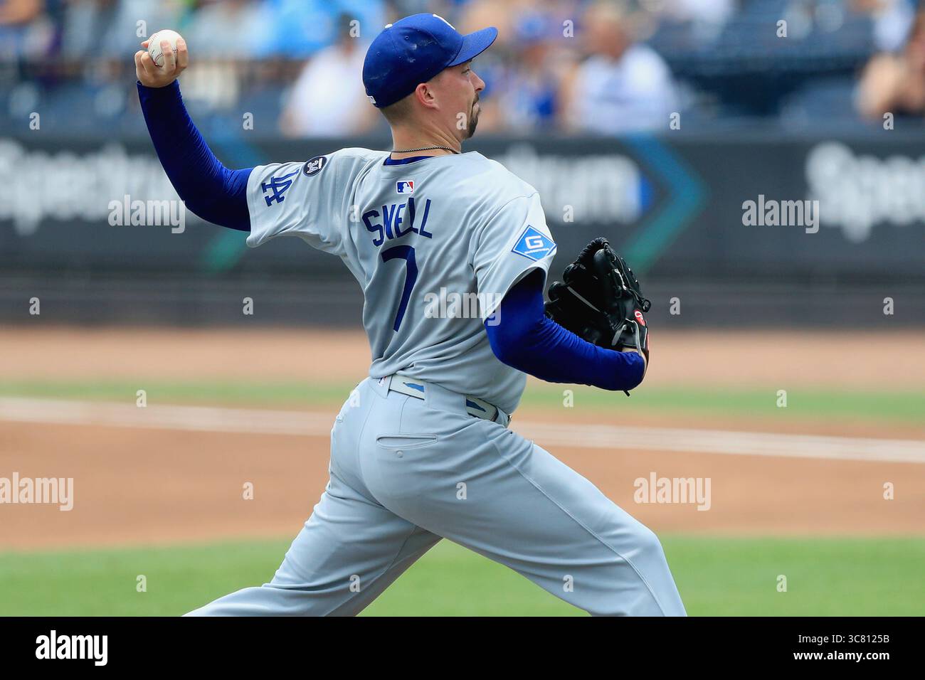 TAMPA, FL - AUG 02: Los Angeles Dodgers Pitcher Blake Snell (7 ...