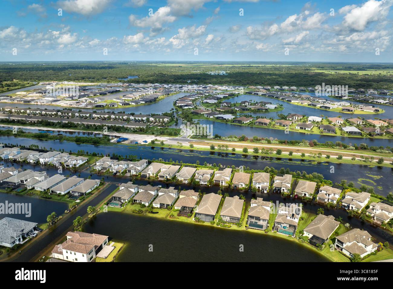 Flooded houses from hurricane Debby rainfall water in residential ...