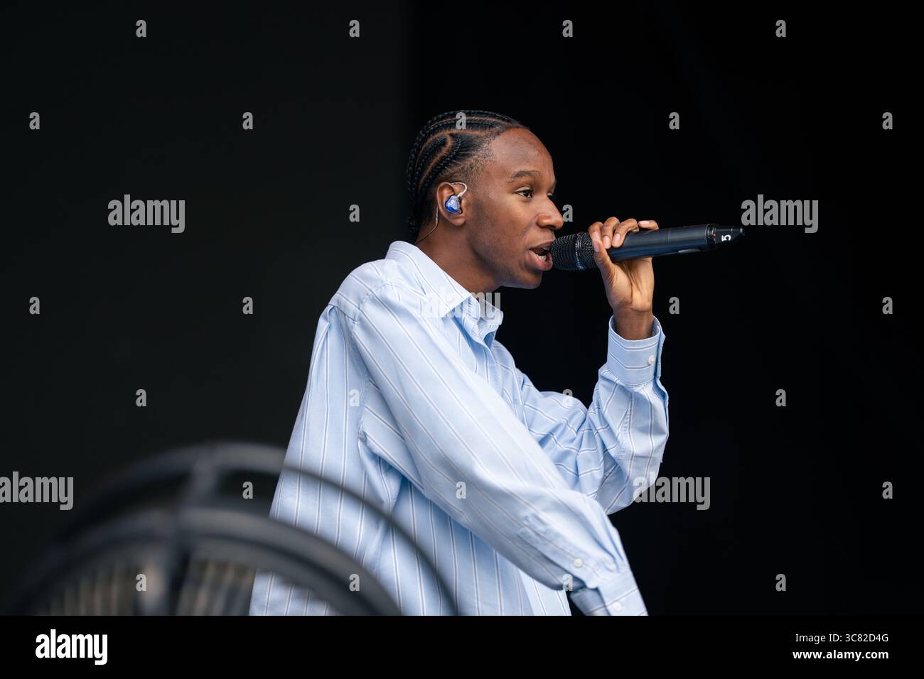 BRIGHTON, ENGLAND - AUGUST 2: Absnt Mind performing at Brighton Pride ...