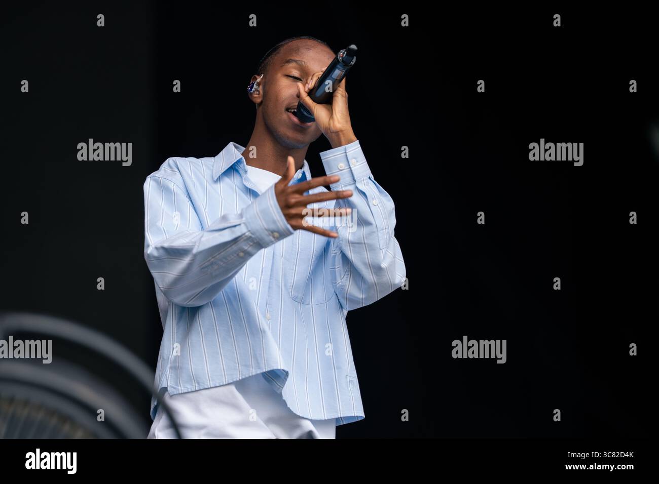 BRIGHTON, ENGLAND - AUGUST 2: Absnt Mind performing at Brighton Pride ...
