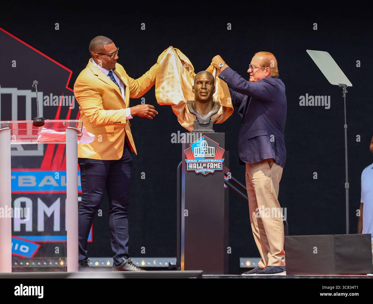 Nfl hall of fame antonio gates hi-res stock photography and images - Alamy