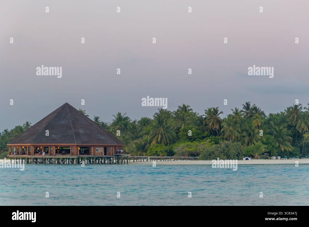 Relaxing Island Resort Over Water Stock Photo - Alamy