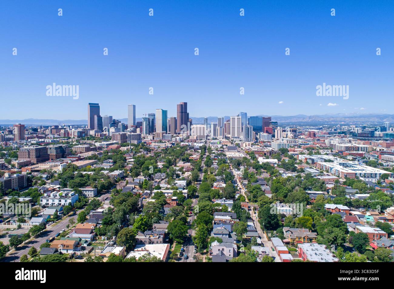 Aerial view silhouette denver skyline hi-res stock photography and ...