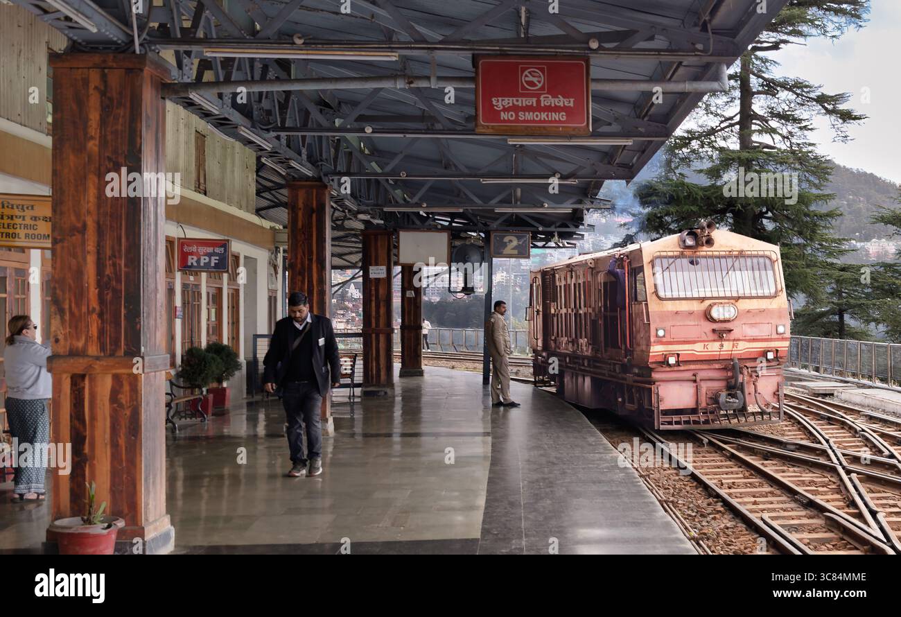 Railway station signage india hi-res stock photography and images - Alamy