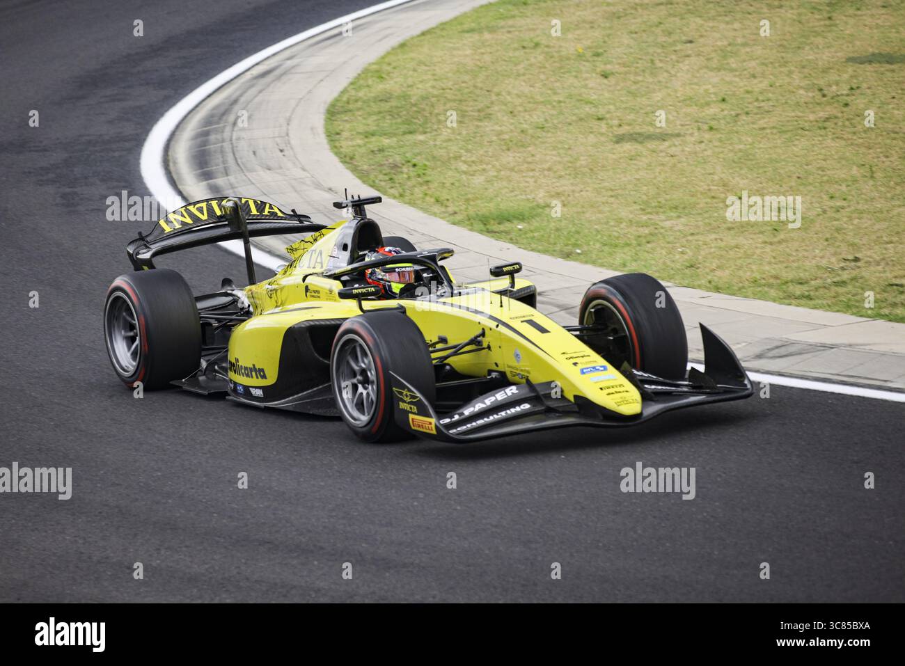 01 FORNAROLI Leonardo (ita), Invicta Racing, Dallara F2 2024, action ...