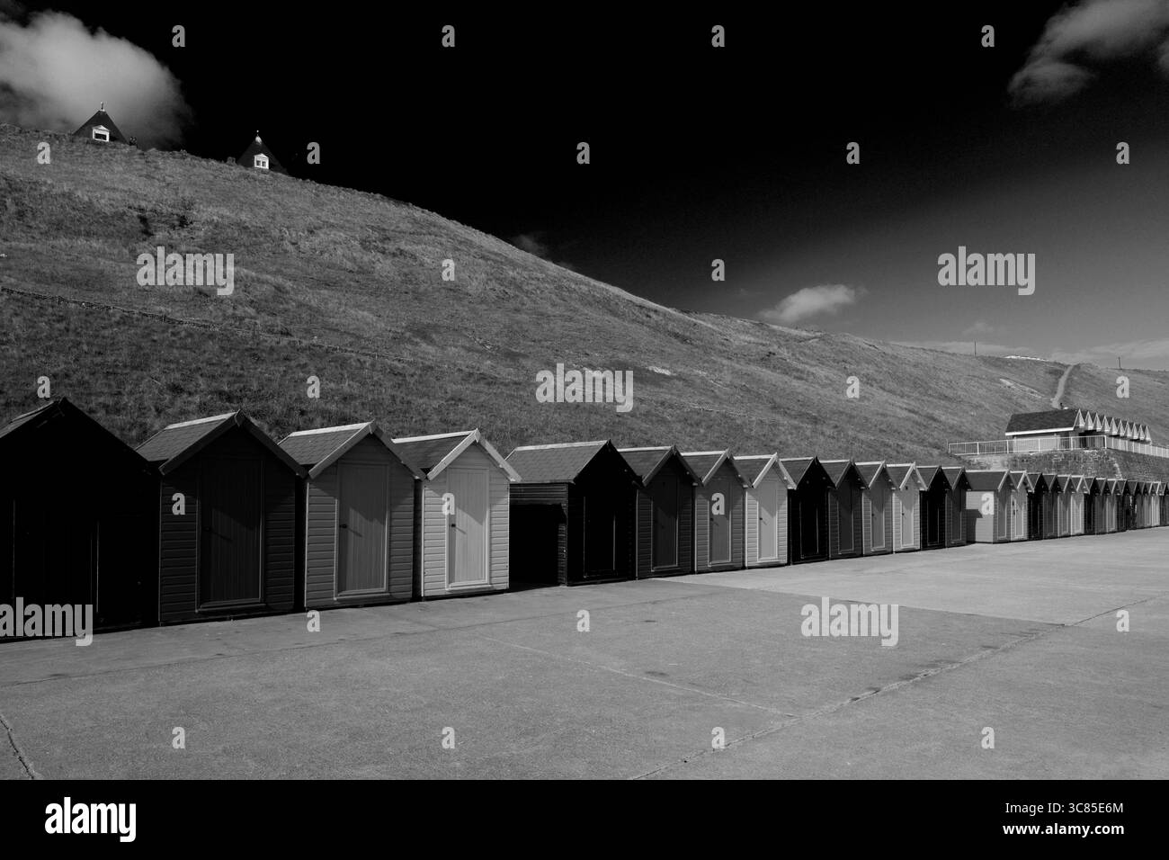 Colourfull beachuts on Whitby beach, North Yorkshire, England, UK Stock ...