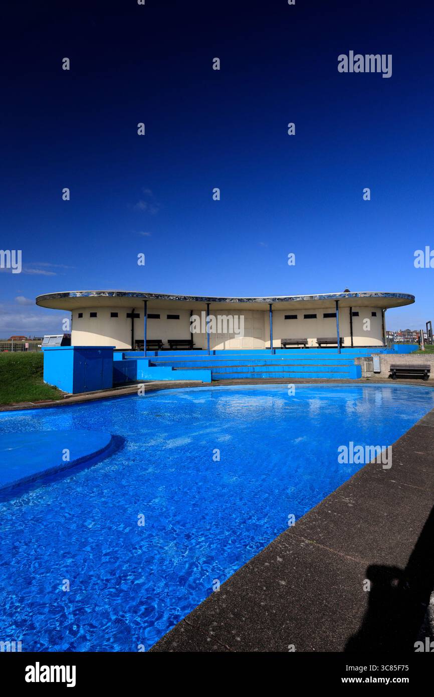 Whitby lido hi-res stock photography and images - Alamy