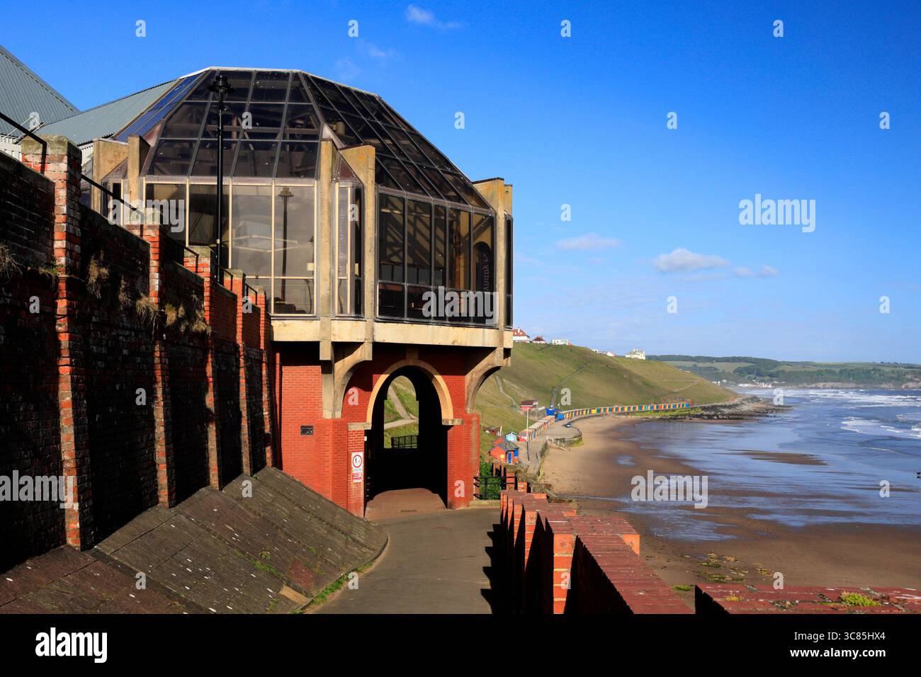Whitby cinema hi-res stock photography and images - Alamy