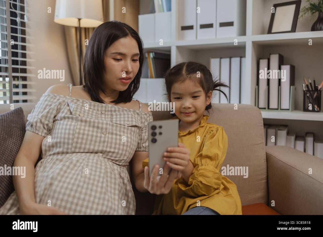 a pregnant mother spent a weekend with her daughter, they did a lot of ...