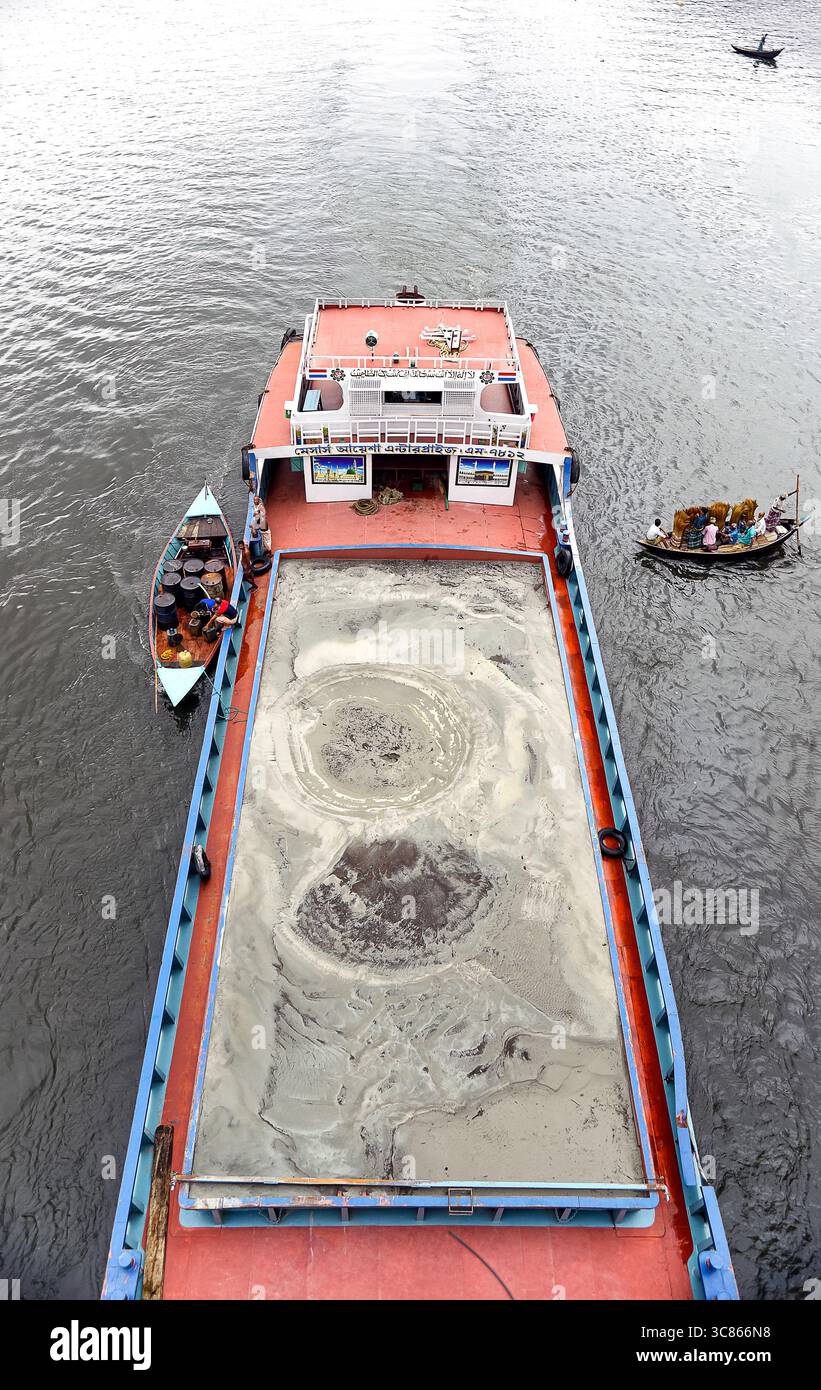 Cargo vessel smaller boat hi-res stock photography and images - Alamy