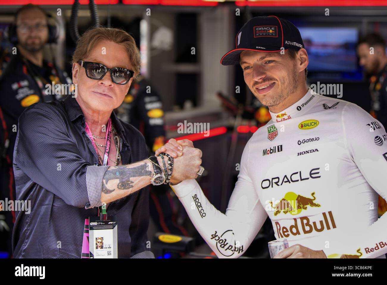 Boedapest Max Verstappen Red Bull Racing With Axl Rose Before The