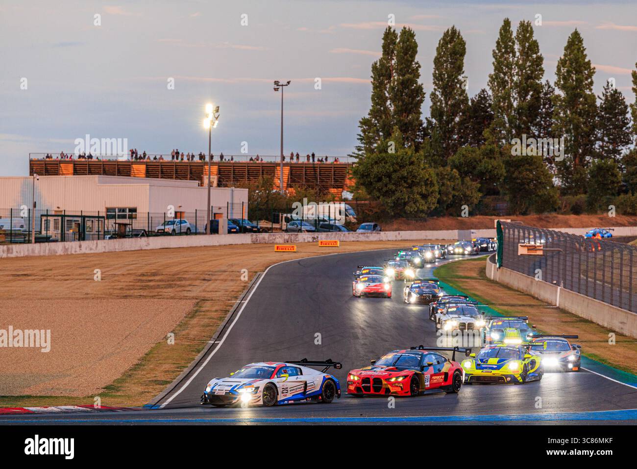25 Gilles MAGNUS (BEL), Paul EVRARD (FRA), Sainteloc Racing, Audi R8 ...