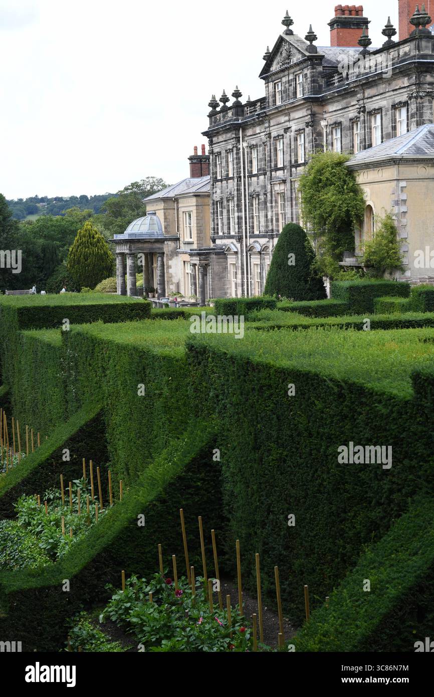 Biddulph Grange garden Stock Photo - Alamy