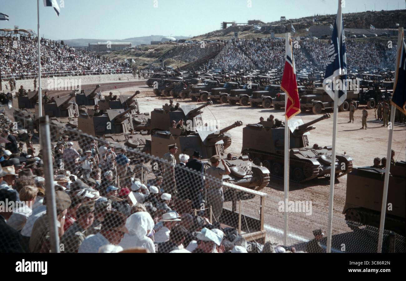Israel 10th Anniversary of Independence 24.04.1958 Military Parade ...