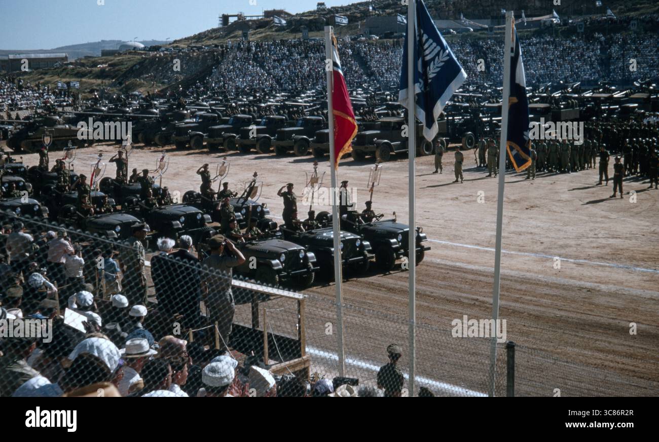 Israel 10th Anniversary of Independence 24.04.1958 Military Parade ...