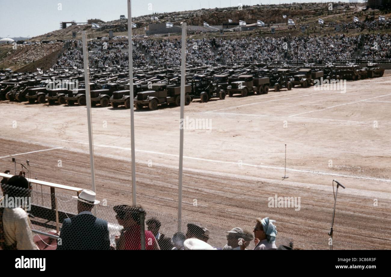 Israel 10th Anniversary of Independence 24.04.1958 Military Parade ...