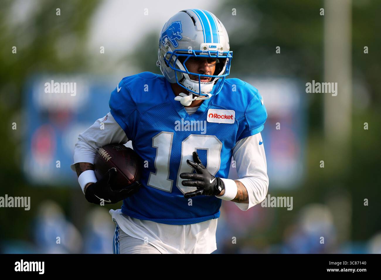 Detroit Lions wide receiver Ronnie Bell runs drills during NFL football ...