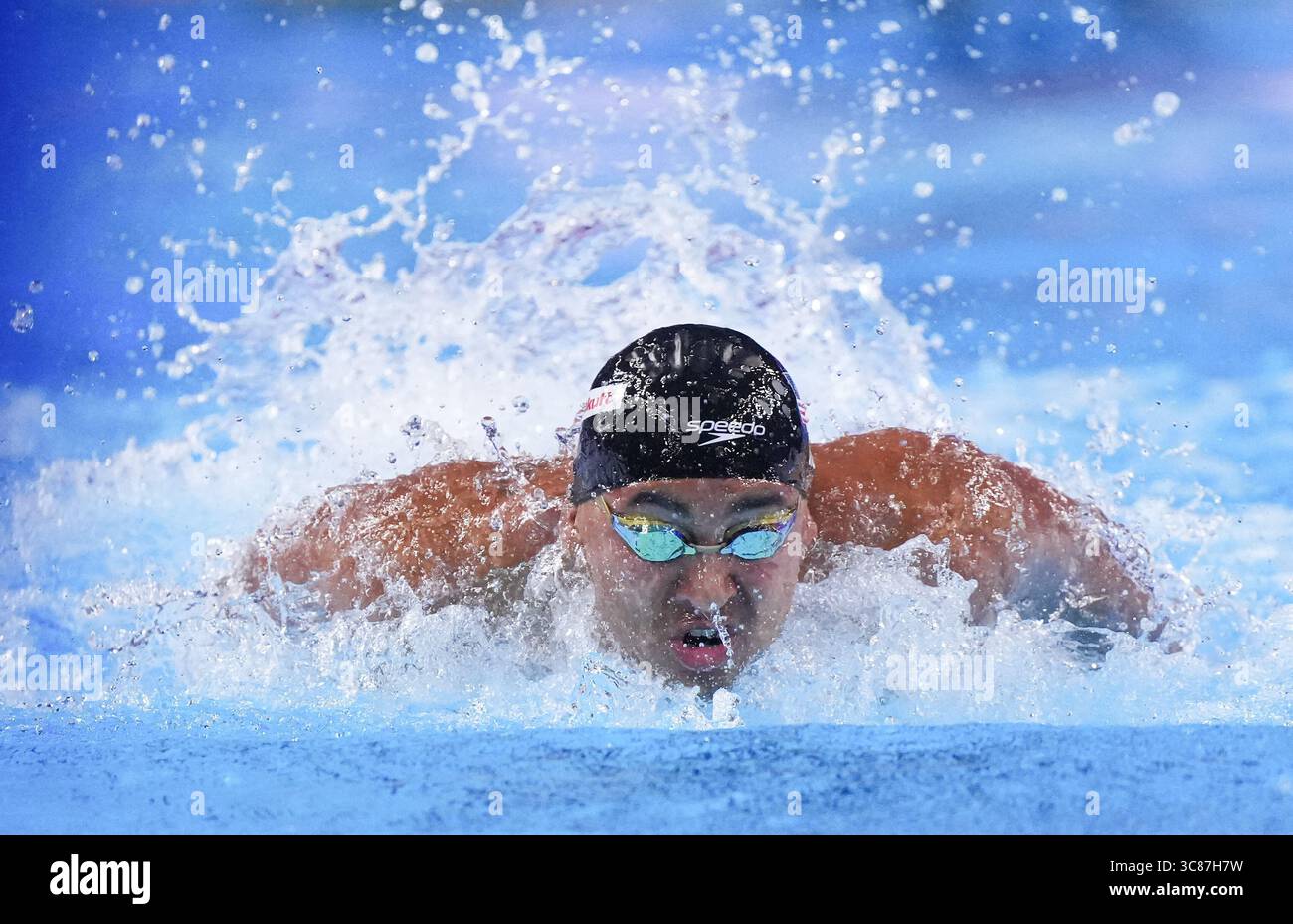 (250803) -- SINGAPORE, Aug. 3, 2025 (Xinhua) -- Team the United States ...