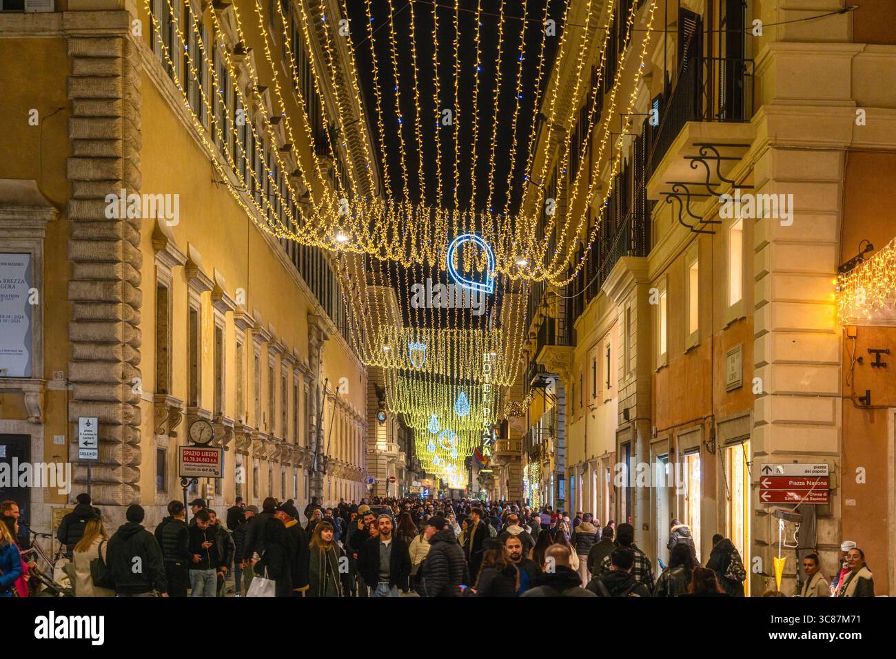 Rome italy december 2024 hi-res stock photography and images - Alamy