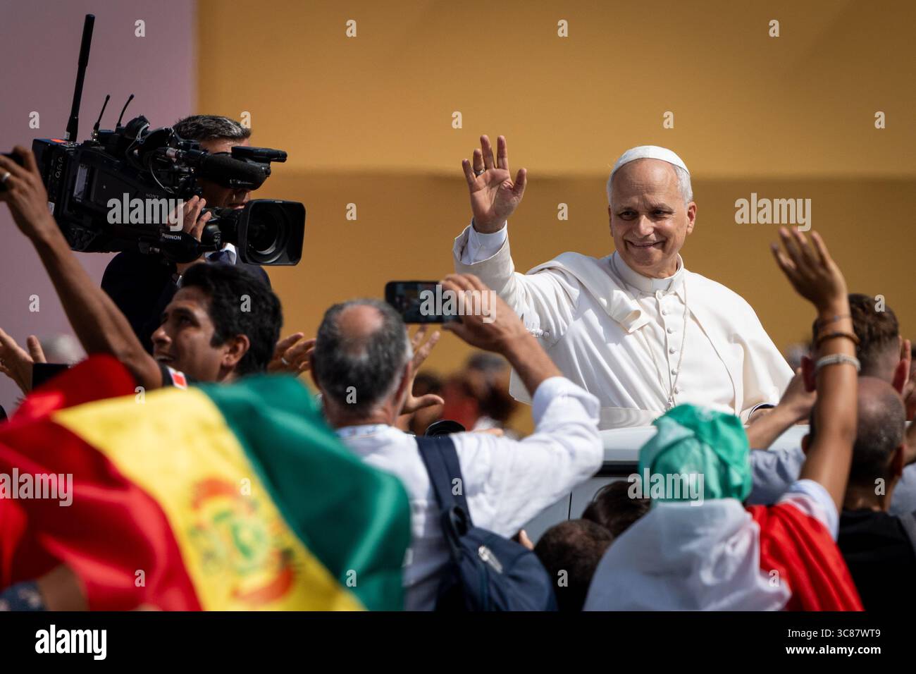 Pope Leo XIV leaves the Tor Vergata camp at the end of the Mass for the ...