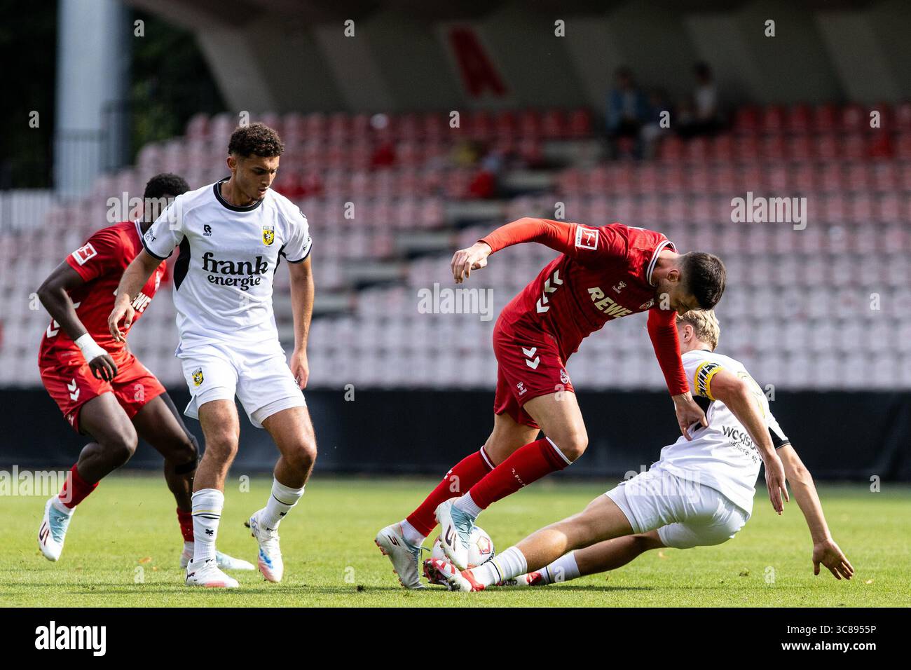 Imad Rondic (1.FC K?ln, 27) Testspiel: 1.FC K?ln - Vitesse Arnheim ...