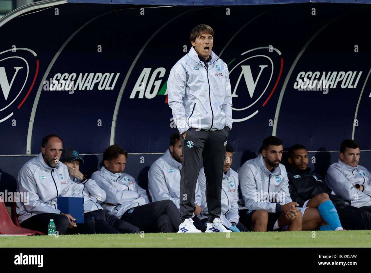 Coach of SSC Napoli Antonio Conte during Friendly match before SSC ...