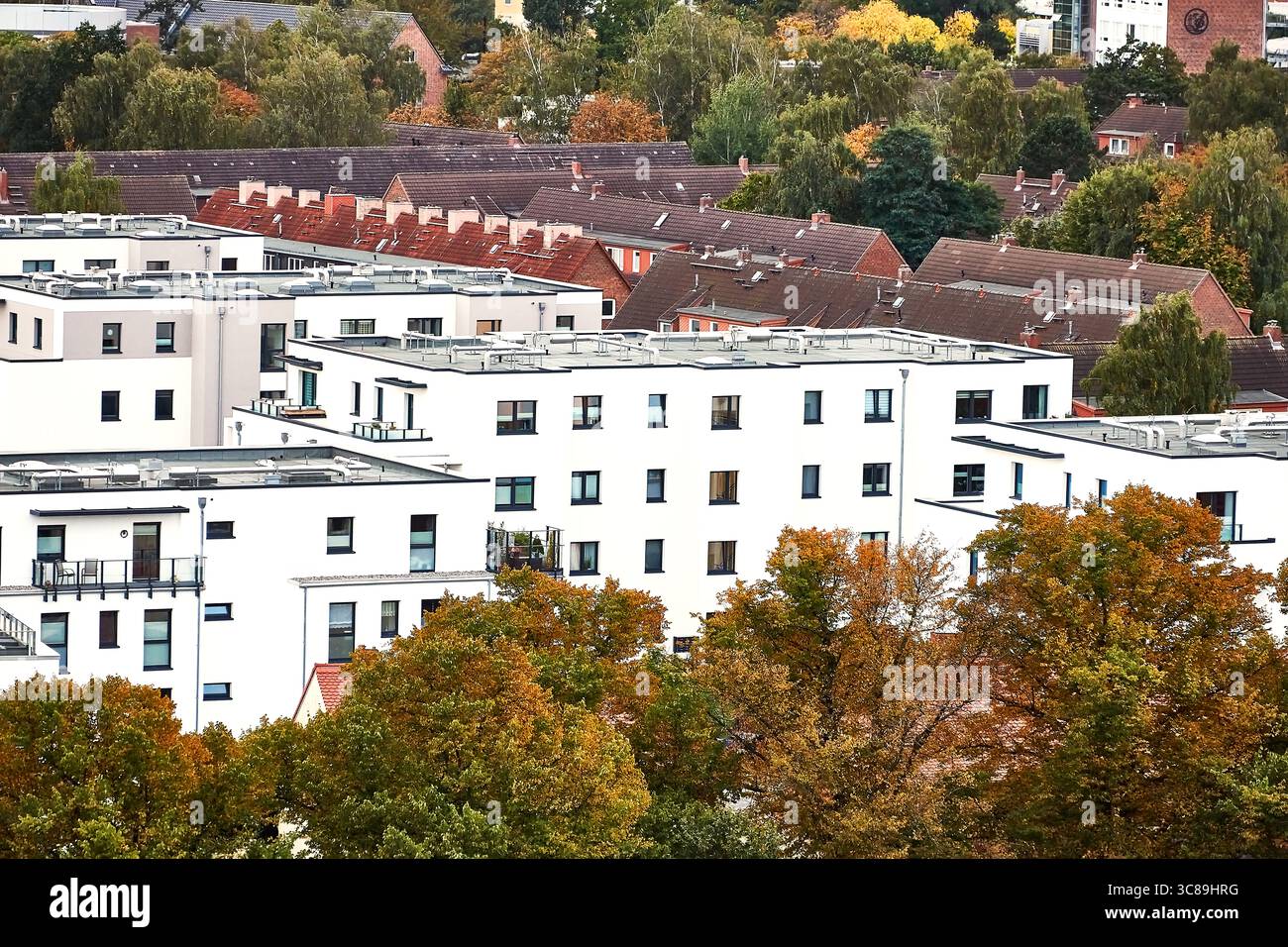 Concrete work in modern housing hi-res stock photography and images - Alamy
