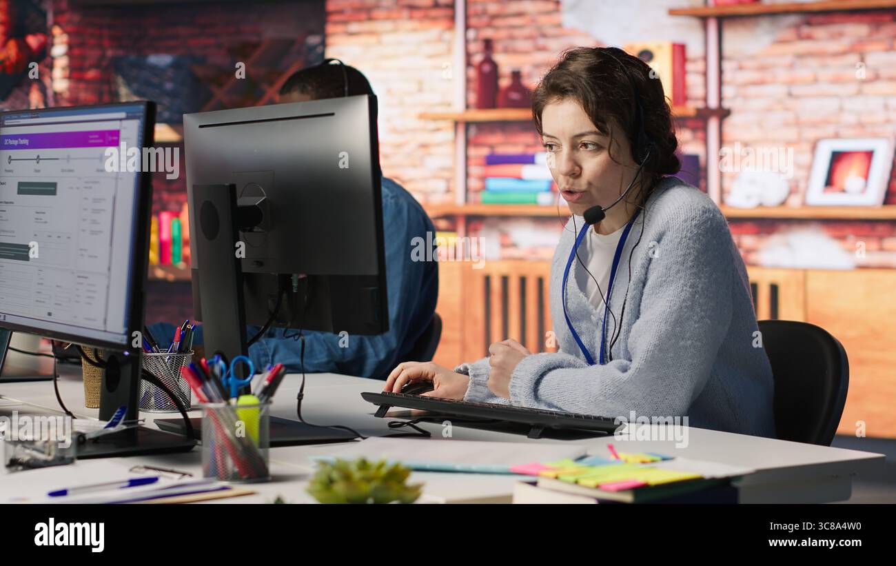 Helpful staff dealing customers hi-res stock photography and images - Alamy
