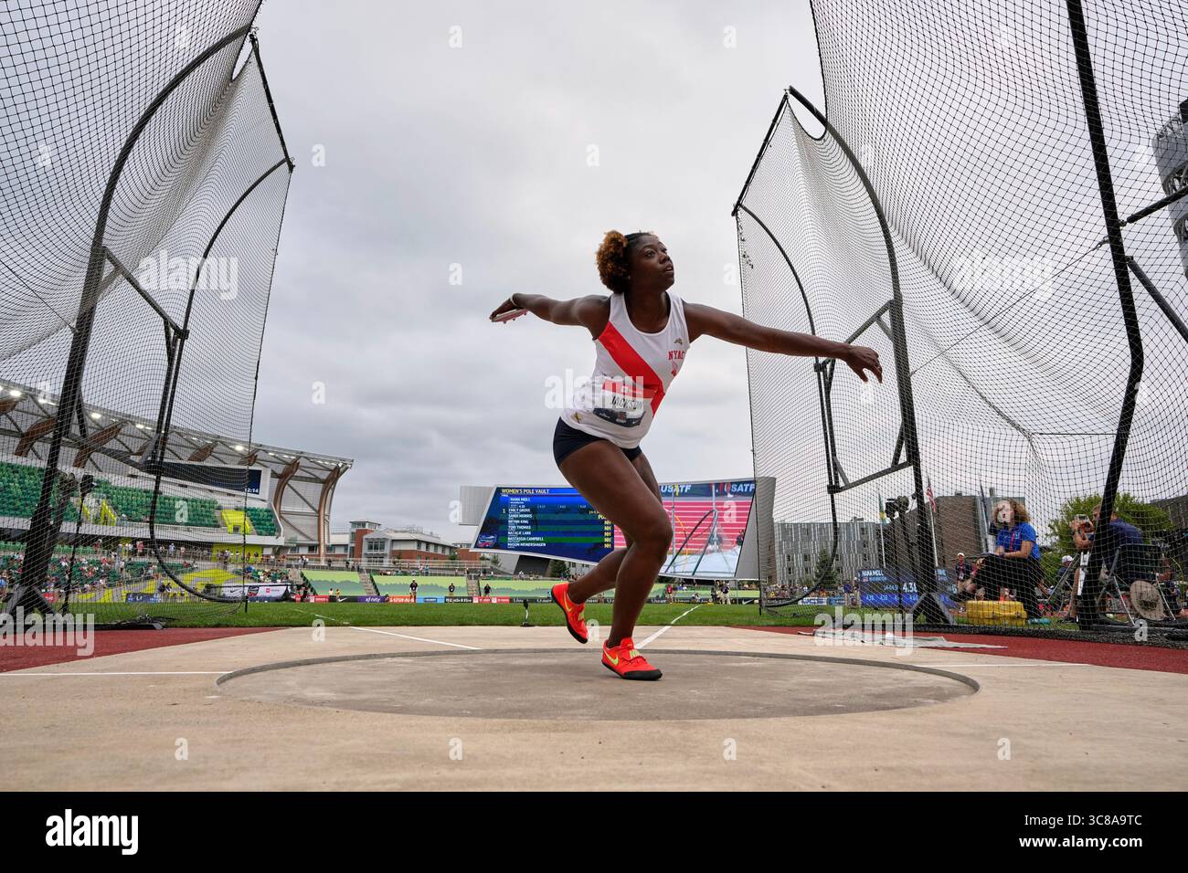 Cierra Jackson competes in the women's discus finals during the U.S ...