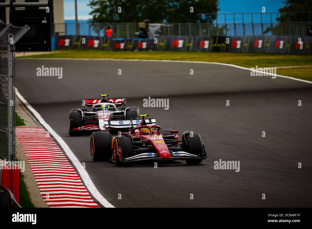 44 Lewis Hamilton, (GRB) Scuderia Ferrari SF25, during the Hungarian GP ...