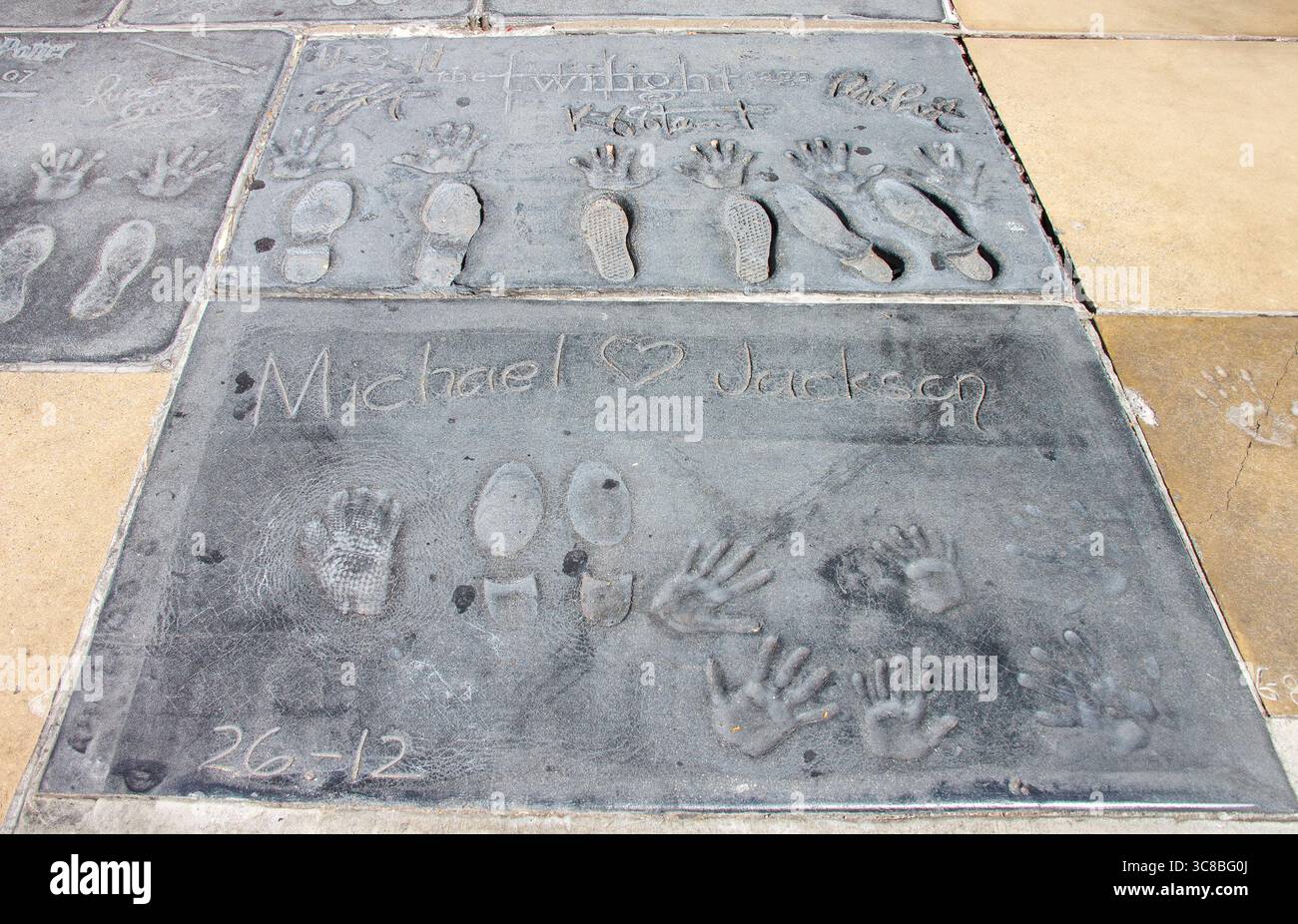 Michael jackson feet hi-res stock photography and images - Alamy