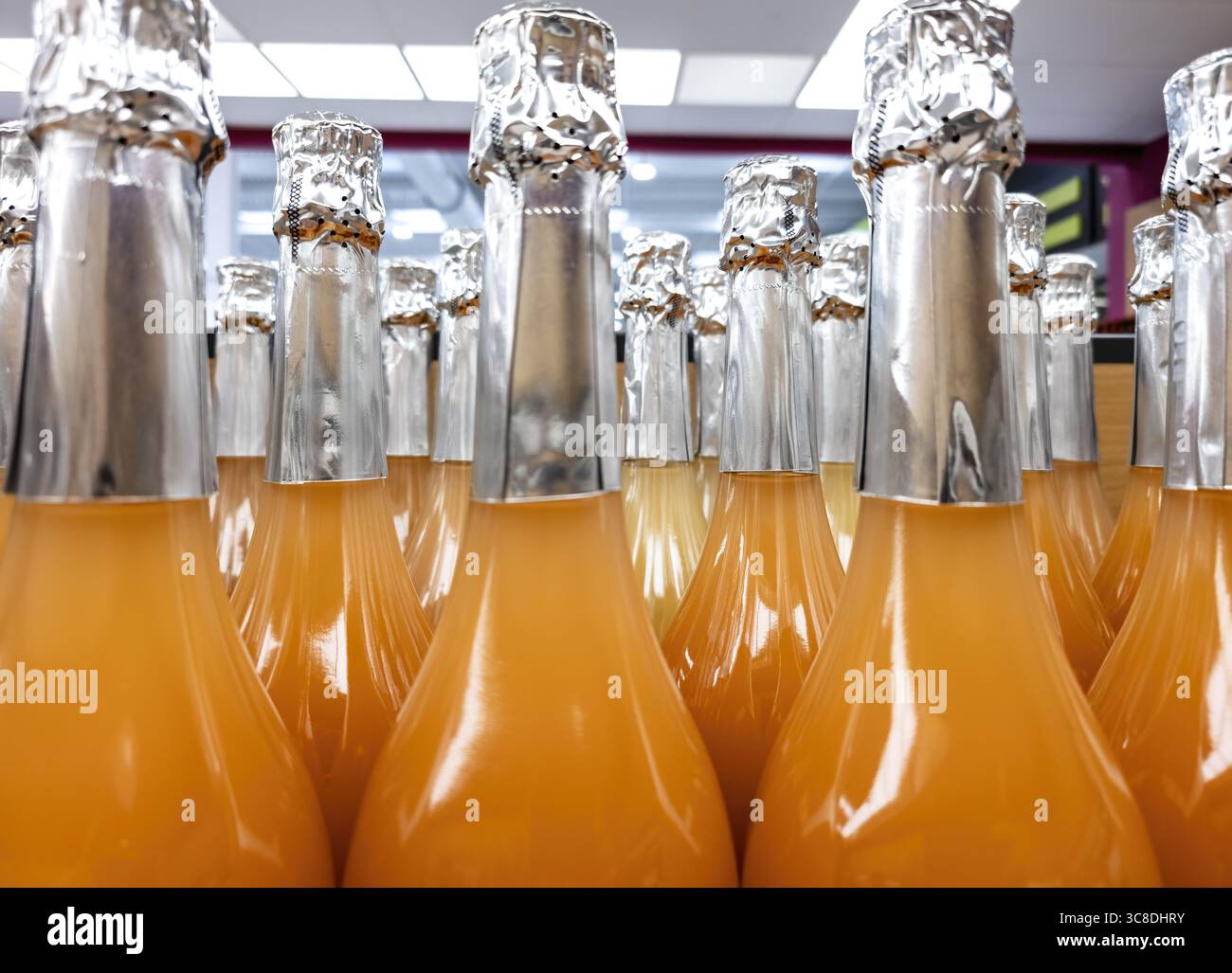Beverage aisle refrigerator section hi-res stock photography and images ...